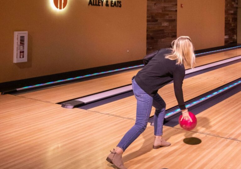 Bowling Lanes & Attractions Lewes Delaware - Lefty's Alley & Eats